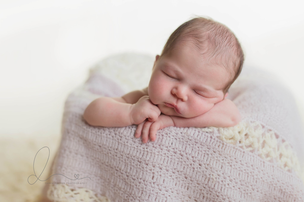 Sleepy Baby Girl Ainsley | Seattle Newborn Photographer - Dawn Potter ...